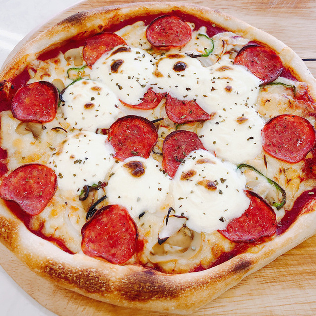 ピザ カルボ 山形南舘店 （Pizza Carbo） - 山形/ピザ [食べログ]