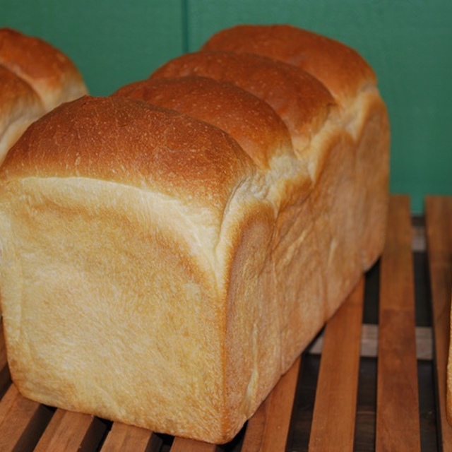 ケーキアンドブレッド プー （Cake and Bread Poo） - 鶯の森/ケーキ | 食べログ