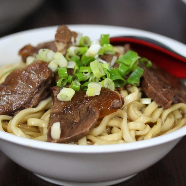 Gang Yuan Beef Noodle Restaurant （港園牛肉麺館） - 高雄/台湾料理 | 食べログ