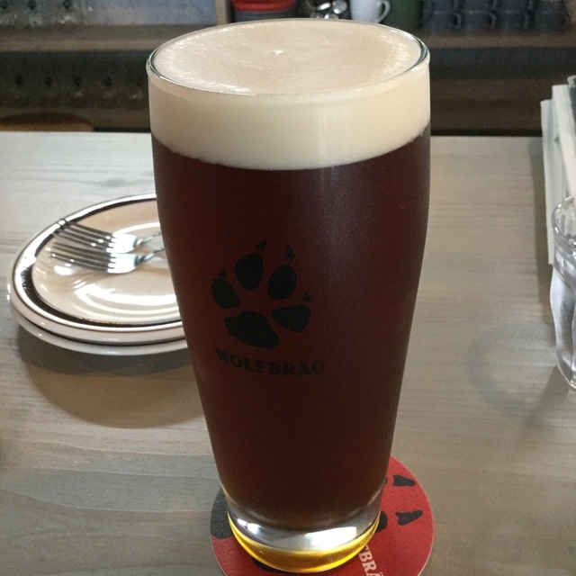 ウォルフブロイ （WOLFBRAU） - 儀保/ビアバー [食べログ]