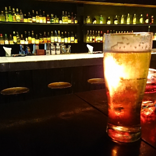 Beer Garden SCBD （ビアガーデン） - ジャカルタ/バー | 食べログ