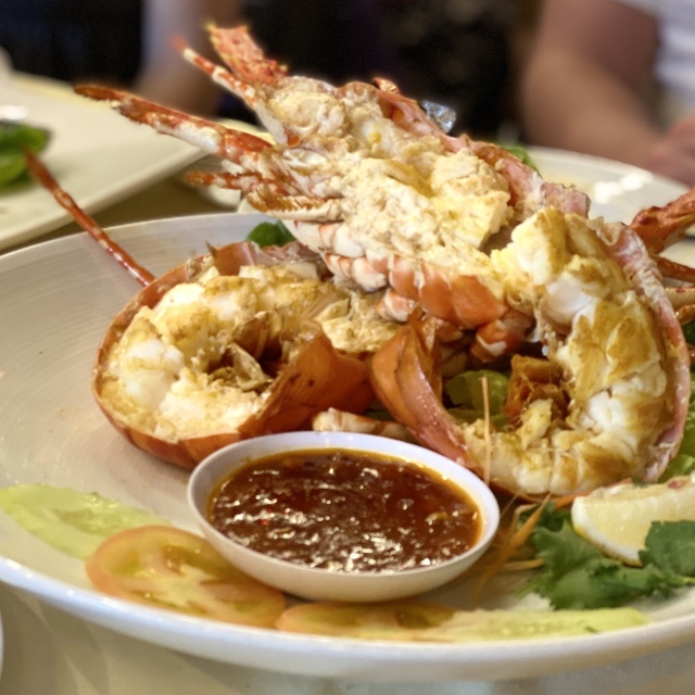 Orkid Ria Seafood Restaurant - バトゥ・フェリンギ/シーフード | 食べログ