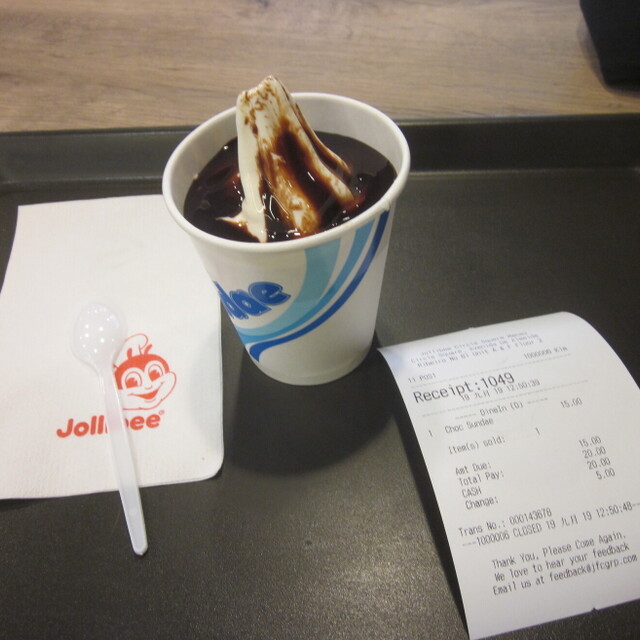 Jollibee (Circle Square) - マカオ/レストラン | 食べログ
