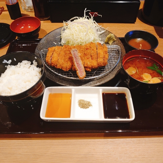 口コミ一覧 牛カツ京都勝牛 コレットマーレみなとみらい店 桜木町 牛料理 [食べログ]