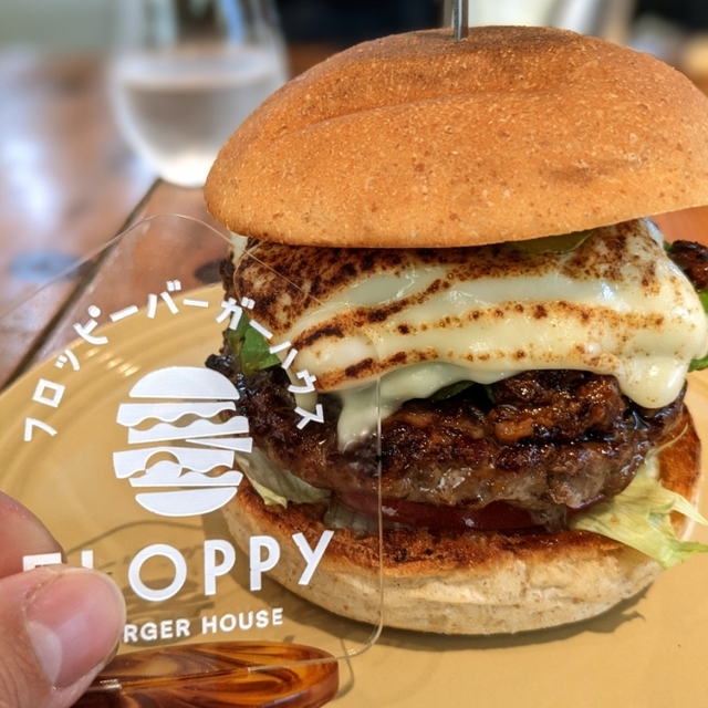 メニュー写真 : FLOPPY BURGER HOUSE （フロッピーバーガーハウス） - 石生/ハンバーガー | 食べログ