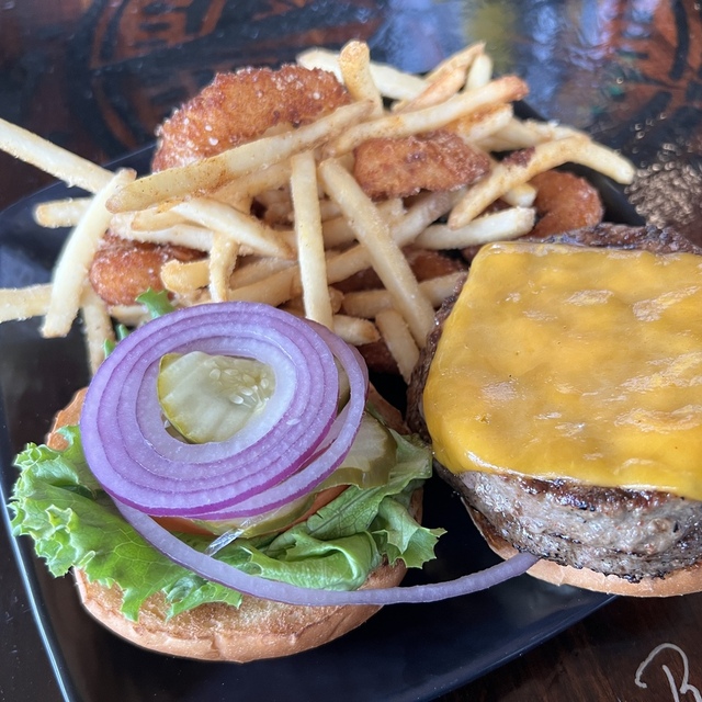 Crazee Burger - ラグーナ・ビーチ/デイナ・ポイント/サンクレメンテ/ハンバーガー | 食べログ