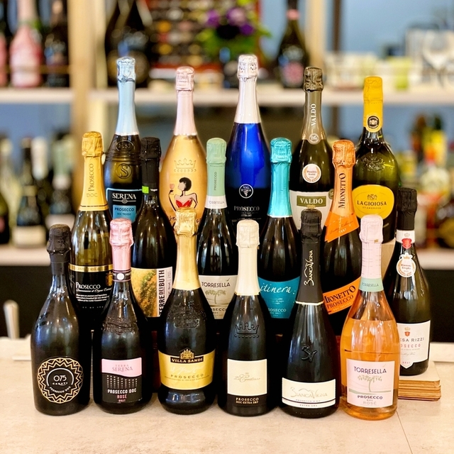 MARTINOTTI Prosecco Bar&Caffe （MARTINOTTI Prosecco Bar&Caffè）のご予約 - 馬喰 ...