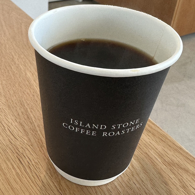 内観写真 : ISLAND STONE COFFEE ROASTERS 宮みらい店 （アイランド ストーン コーヒー ロースターズ ...