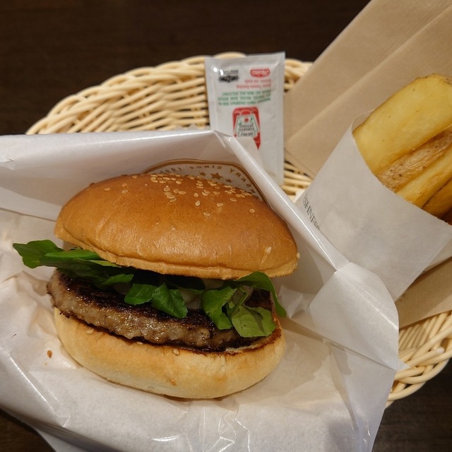 メニュー写真 : フレッシュネスバーガー 千葉中央店 （FRESHNESS BURGER） - 葭川公園/ハンバーガー | 食べログ