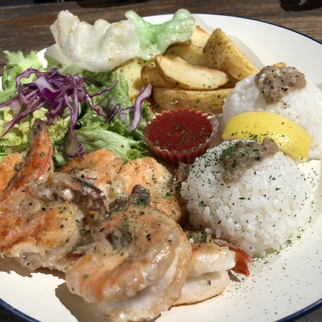 シュリンプ バス （SHRIMP BUS） - 北谷町/ハワイ料理 | 食べログ