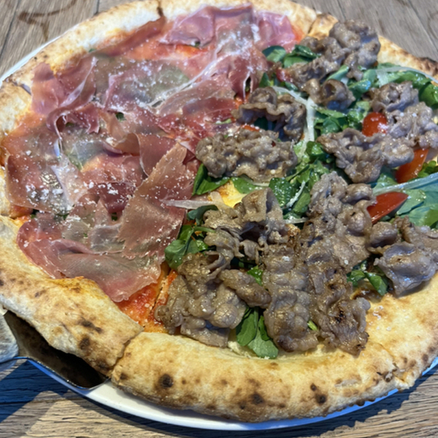 PIZZA 4P'S Saigon Centre-HCM - レロイ通り周辺/ピザ | 食べログ