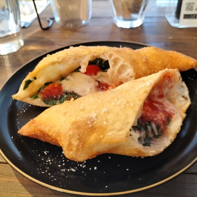 メニュー写真 : 揚げピザと珈琲 bar dieci10 （バー ディエチ10） - 霧島神宮/カフェ | 食べログ