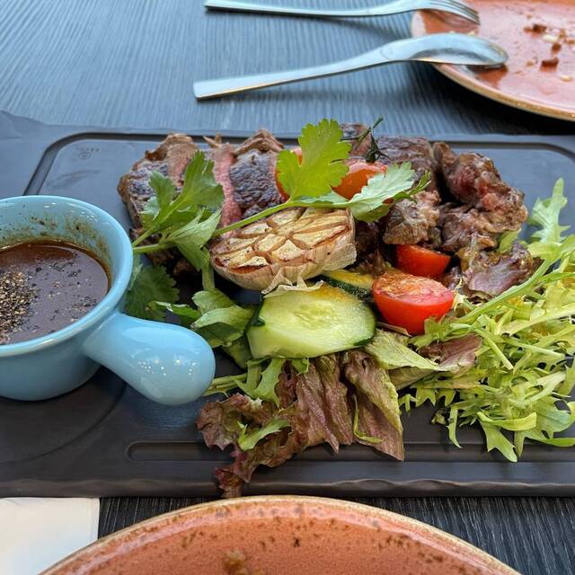 Cottage & Kettle - シェントン・ウェイ/シンガポール料理 | 食べログ