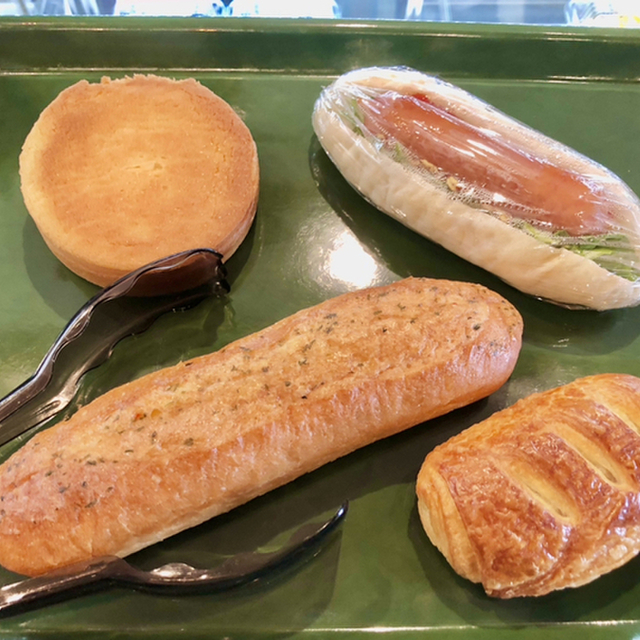 写真 : OMOTE BAKERY （オモテ ベーカリー） - 積志/パン | 食べログ