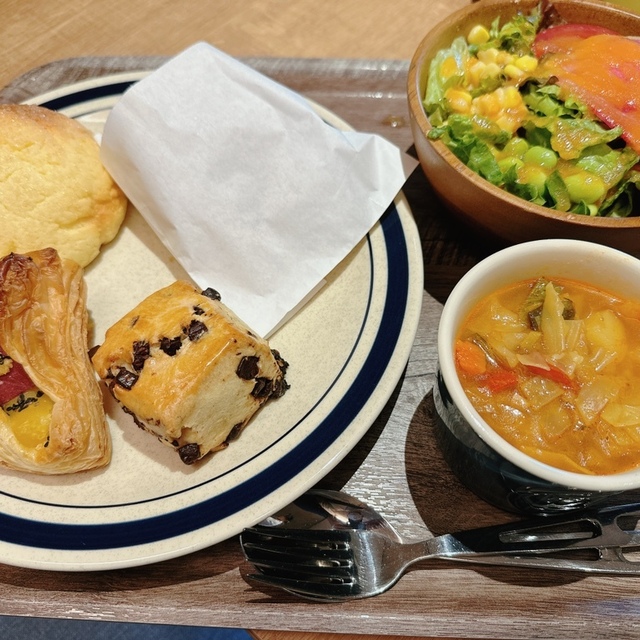 R Baker 水戸店 （アール ベイカー） - 水戸/パン | 食べログ