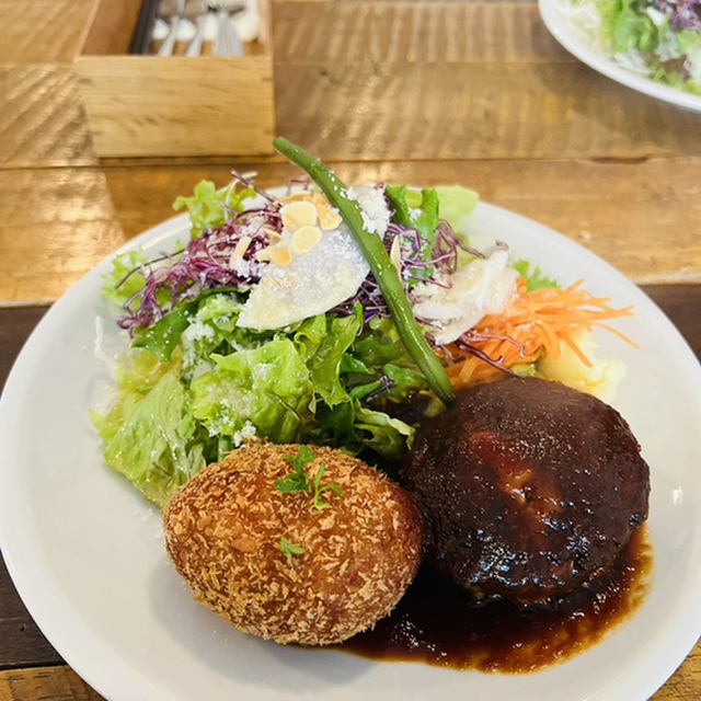 メルシーキッチン （merci kitchen） - 箕面/洋食 | 食べログ