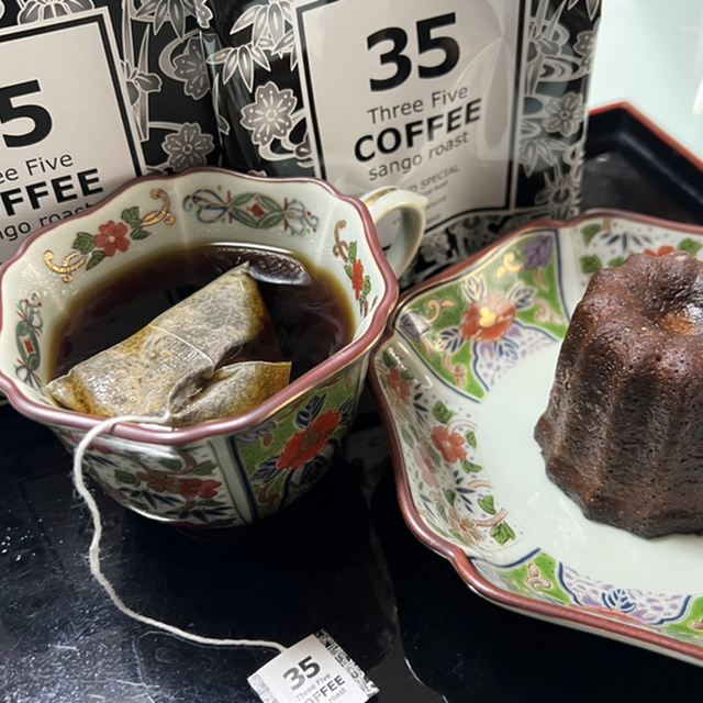 スリーファイブコーヒースタンドカフェ 那覇空港駅店 （35COFFEE STAND CAFE） - 那覇空港/カフェ | 食べログ