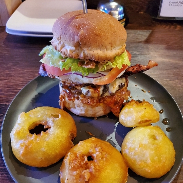 メニュー写真 : ロックストックバーガーズ 鍛冶屋町店 （Lock Stock Burgers） - 平和通/ハンバーガー | 食べログ