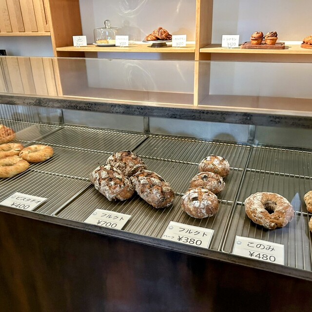 haluta bageri Oiwake （ハルタ ベーガリ オイワケ） - 御代田/パン | 食べログ