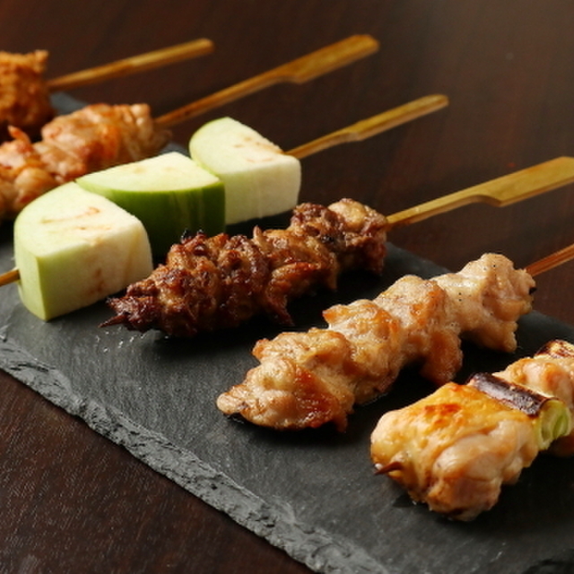 焼鳥BASE SAUCE or SALT （焼鳥ベース ソース オア ソルト）のご予約 - 栄町/焼き鳥 | 食べログ