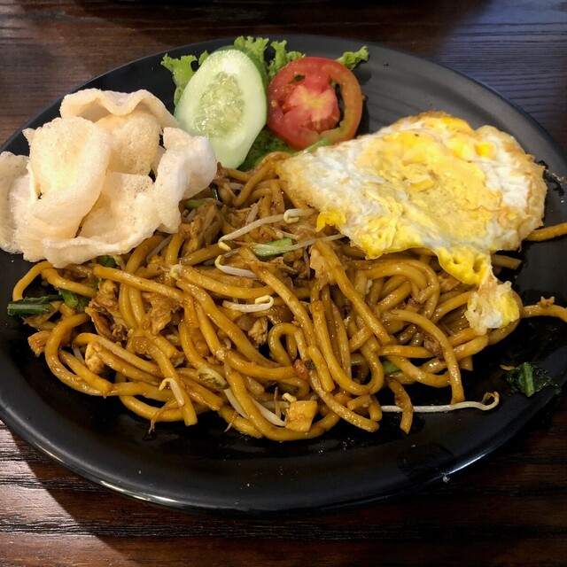 BANGI CAFE COFFEE & EATERY BANDAR UDARA INTERNATIONAL JUANDA - スラバヤ/カフェ ...