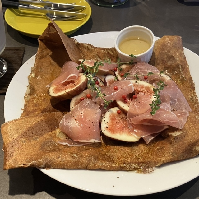 写真 : SHIROM CREPERIE （シローム クレープリー） - 北鉄金沢/クレープ・ガレット | 食べログ