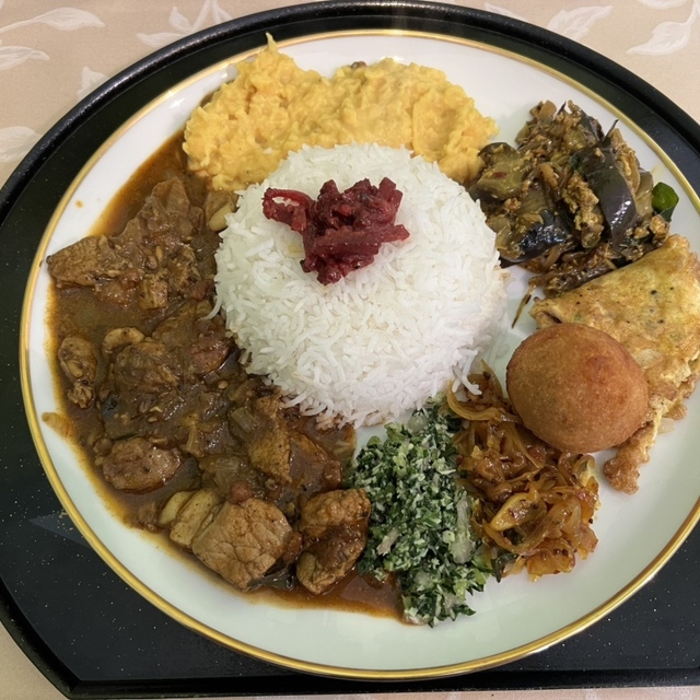 Sri Lanka Restaurant Mr.Thuna Paha （スリランカ レストラン ミスター チュナ パハ） - 恵美須町 ...