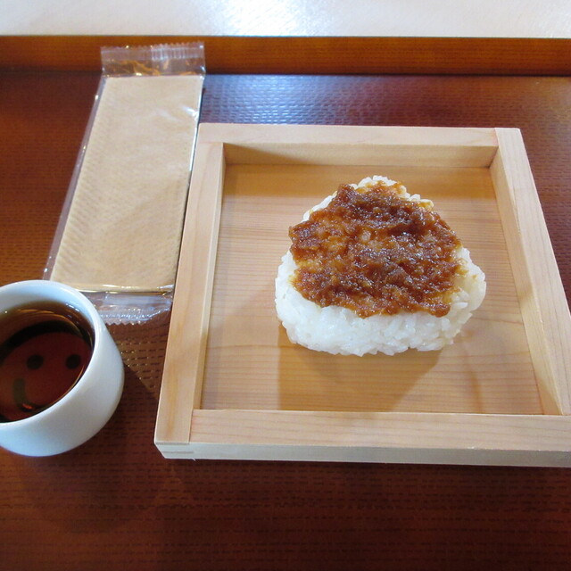 おむすびと汁と茶 6SUBI （ムスビ） - 宮内/おにぎり | 食べログ