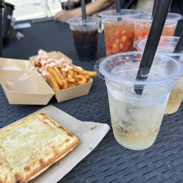 MAD CHEFs 池袋東口店 （マッド シェフ） - 池袋/カフェ | 食べログ