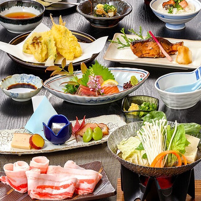 【冬の味覚会席／福寿草（ふくじゅそう）】A5等級鹿児島黒毛和牛、銀鰈、河豚など贅沢な冬食材全9品（11/16～1/7） : 三十三間堂 ...