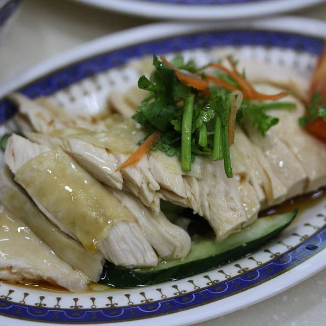 LUCKY CHICKEN RICE - オーチャード・ロード周辺/東南アジア料理 | 食べログ