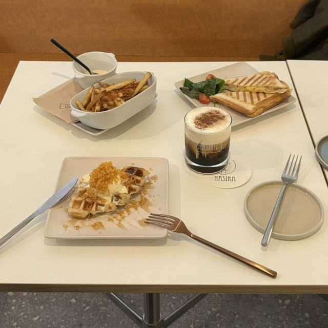 HASIRA （ハシラ） - 東新宿/カフェ | 食べログ