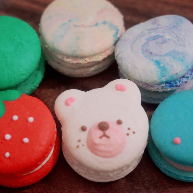 URI crazy macaron （ウリ クレイジー マカロン） - 深堀町/マカロン | 食べログ