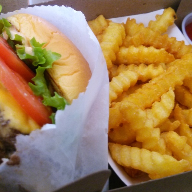 SHAKE SHACK UNION STATION WASHINGTON, DC - キャピトル・ヒル（ワシントンD.C.）/ハンバーガー ...