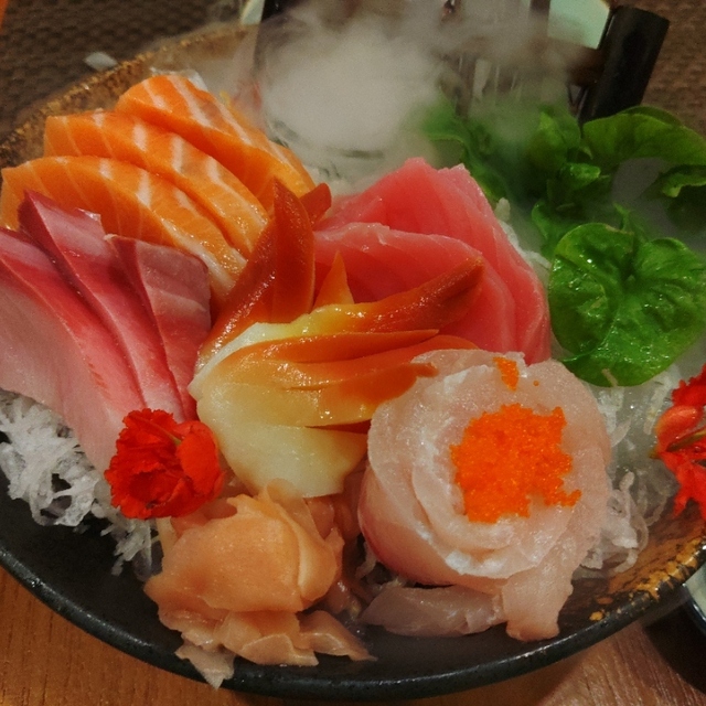 YOi Japanese Restaurant - パトン・ビーチ/日本料理 | 食べログ