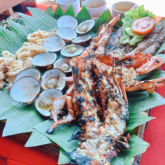 Cafe Melati Bali - ジンバラン/シーフード | 食べログ