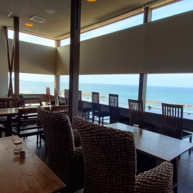 Azu.coffee roastery （アズコーヒーロースタリー） - 小田/カフェ | 食べログ