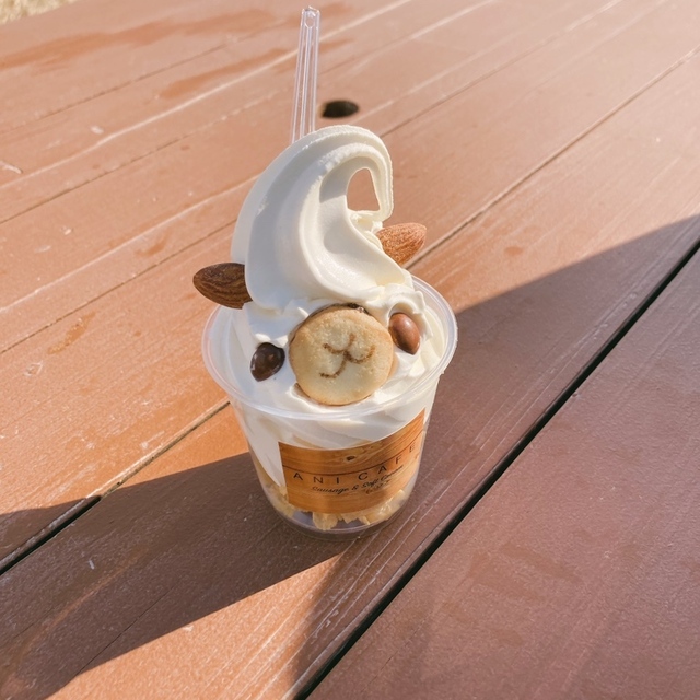 メニュー写真 : ani cafe （アニ カフェ） - 三崎口/ソフトクリーム | 食べログ