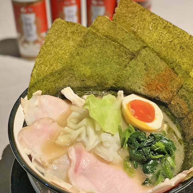 写真 : TOKYO NOODLE LAB - 汐留/ラーメン | 食べログ