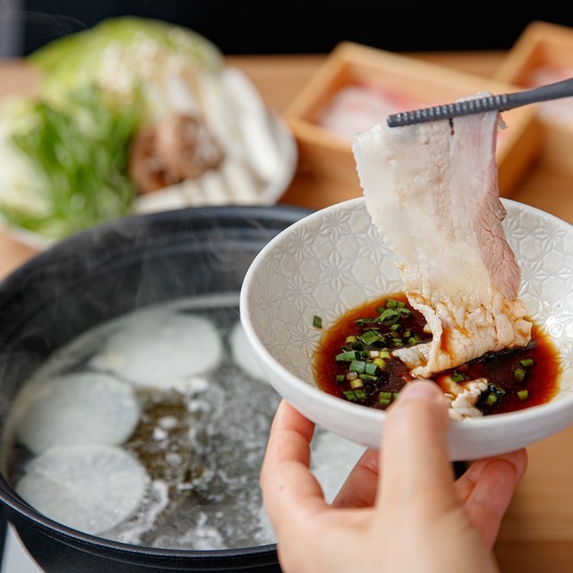 しゃぶしゃぶ あぐー扇 OKINAWA AGU PORK - 馬車道/豚しゃぶ/ネット予約可 | 食べログ