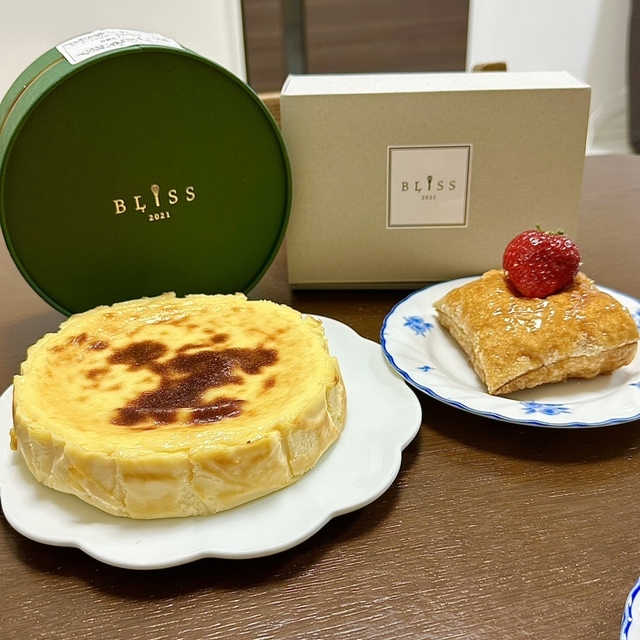 メニュー写真 : BLISS 2021 - 高槻市/洋菓子 | 食べログ