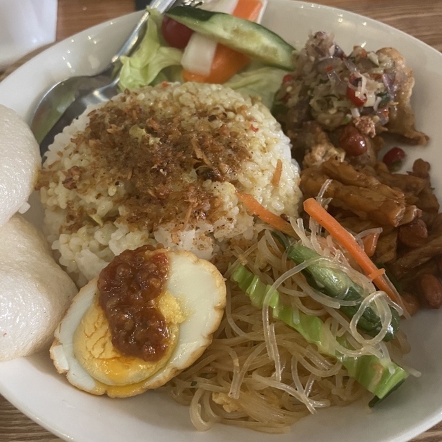 DEWATA BALI CAFE （デワタ バリ カフェ） - 大橋通/アジア・エスニック | 食べログ
