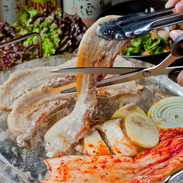 Mr.TON （ミスタートン） - 栄町/居酒屋 | 食べログ