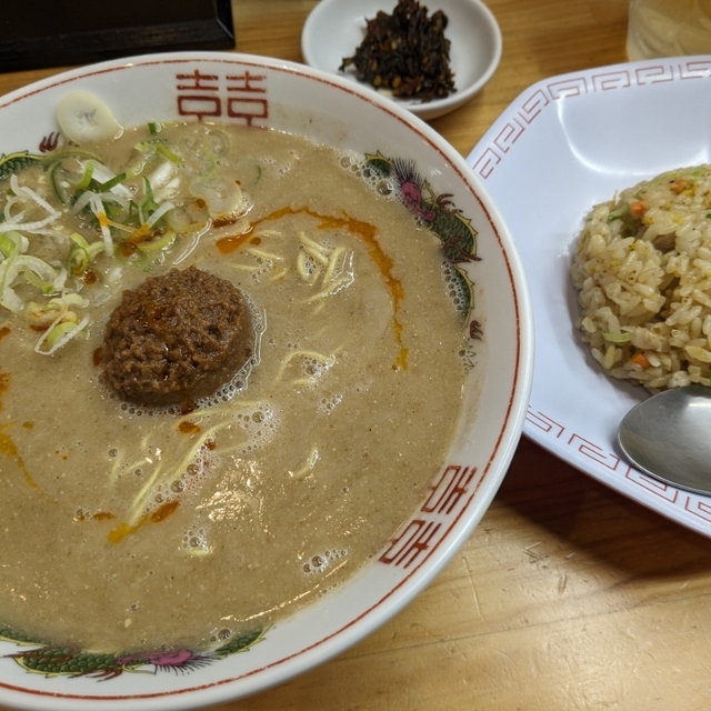 博多拉担麺 まるたん JR香椎駅店 - 香椎/ラーメン | 食べログ