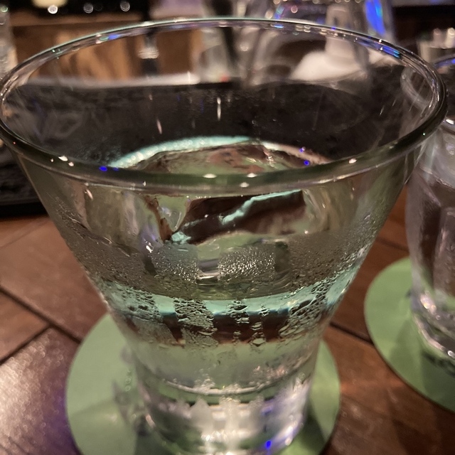 Hideout Bar Taranga （タランガ） - 新橋/バー | 食べログ