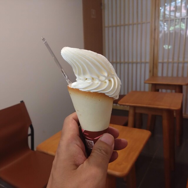 抹茶共和国 東京大学赤門前店 （Matcha Republic） - 東大前/カフェ | 食べログ