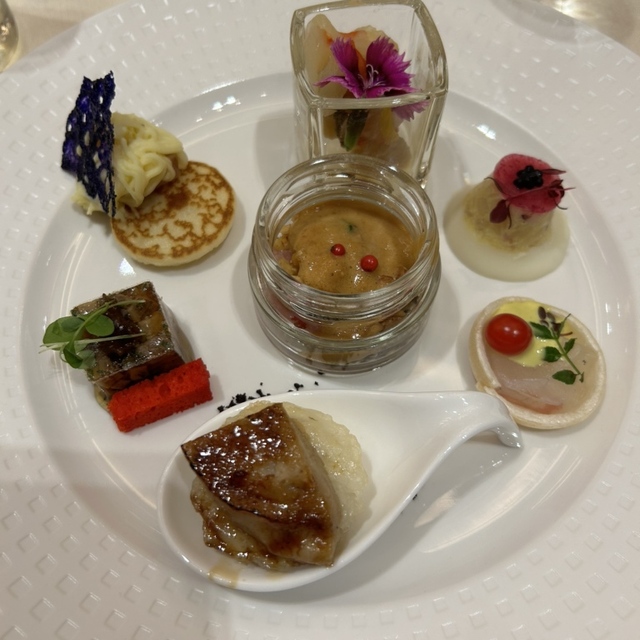 THE GRIGHT （ザ グライド） - 大街道/結婚式場 | 食べログ