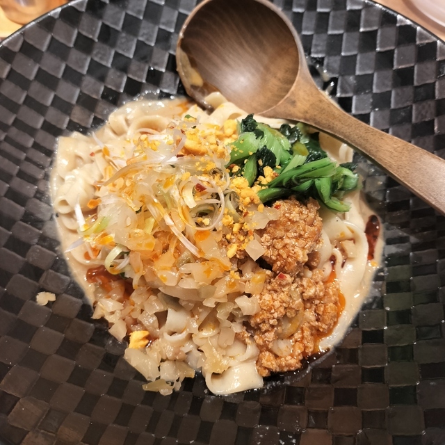 メニュー写真 2ページ目 : 名驛式担々麺 しゃち福 - 名古屋/担々麺 | 食べログ