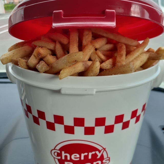 CHERRY BEANS POTATO （チェリー ビーンズ ポテト） - 三島広小路/揚げ物 | 食べログ