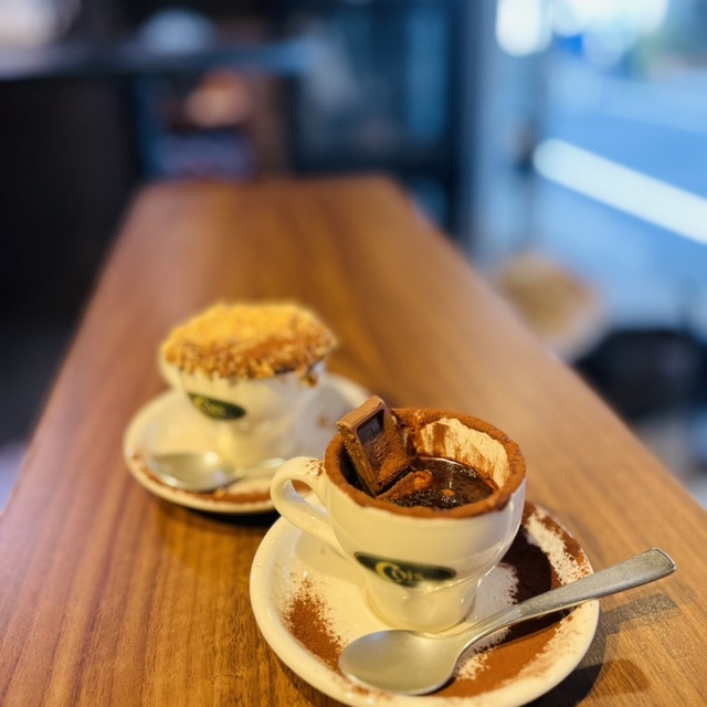 cois espresso club （コイス エスプレッソ クラブ） - 新宿御苑前/カフェ | 食べログ